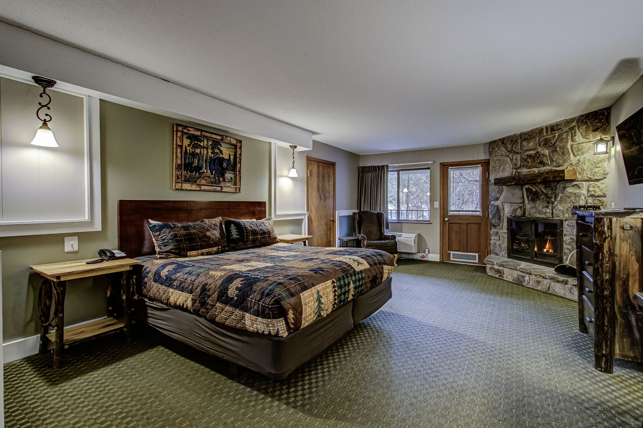 Brookside Lodge — Gatlinburg TN Hotel | Gatlinburg accommodation